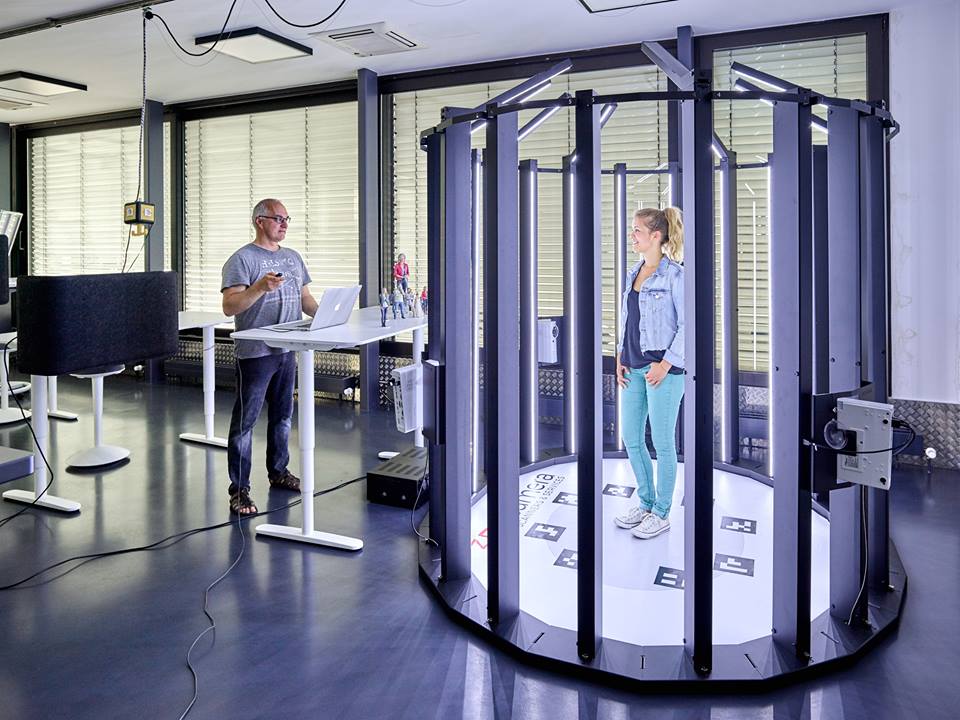 パルコ、渋谷「SR6」にて12月14日より「3Dスキャン」サービスを導入 - VRonWEBMEDIA